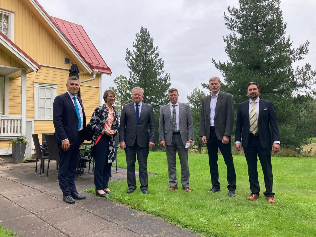 EU:n maatalouskomisaari Wojciechowski tapasi MTK:n johtoa Suomen ...